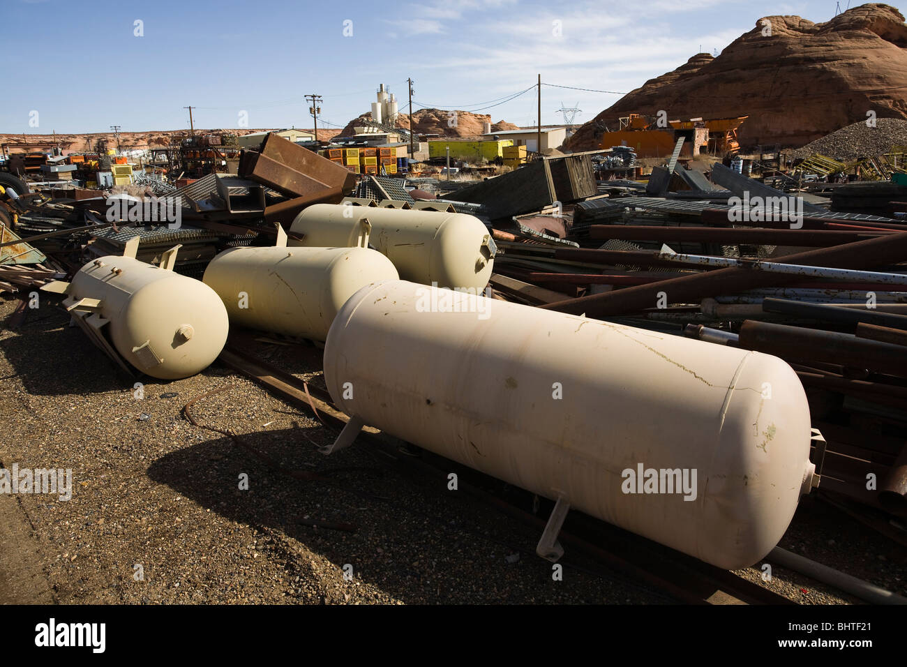 Used tanks hi-res stock photography and images - Alamy