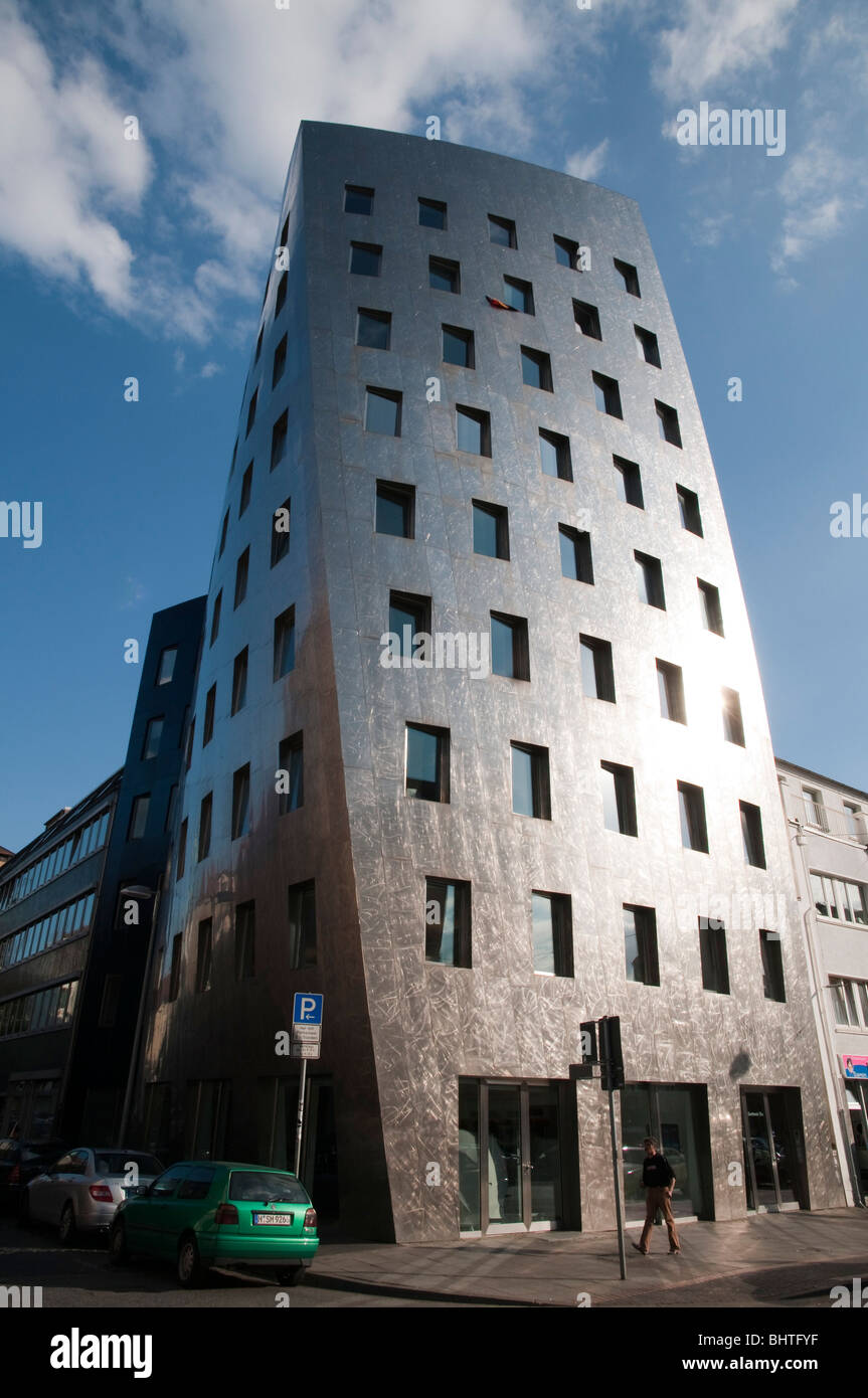 Gehry Tower, Hannover, Niedersachsen, Deutschland | Hannover, Gehry ...