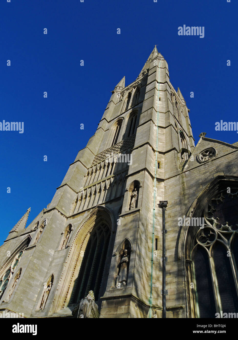 St wulfram church hi-res stock photography and images - Alamy