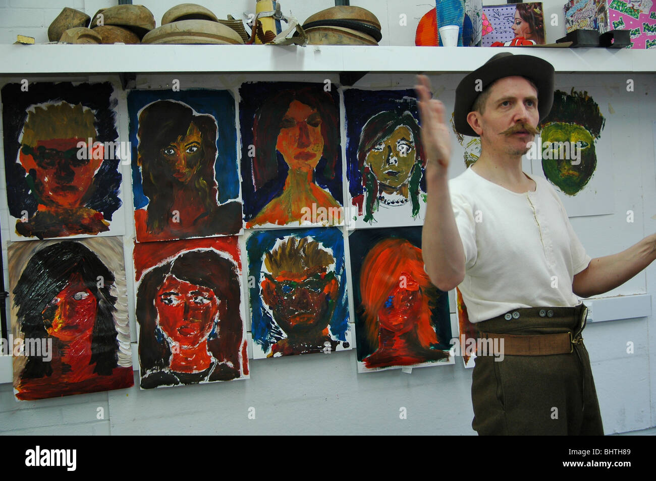 Billy Childish artist, giving a masterclass in self portraiture talking ...