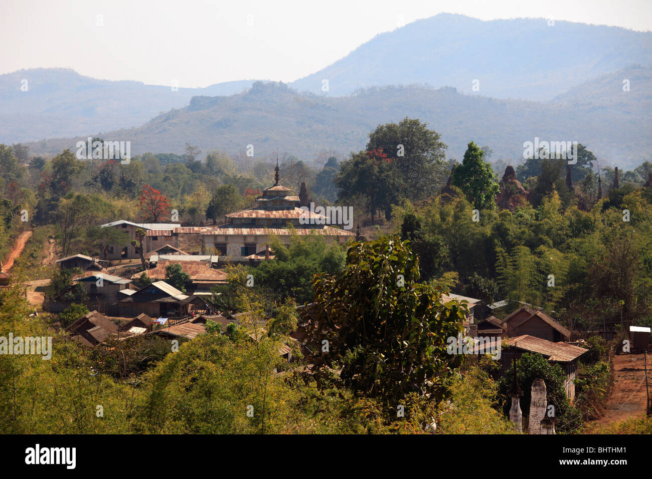 Indein inle lake myanmar hi-res stock photography and images - Alamy