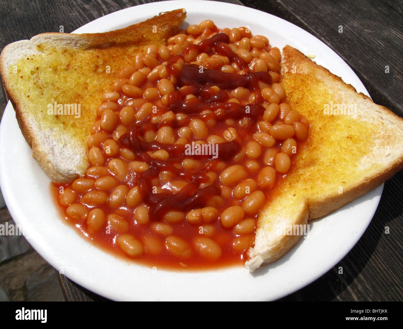Beans on toast snack meal Stock Photo - Alamy