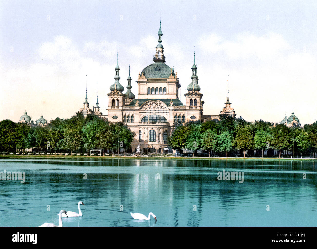 Bremen park hi-res stock photography and images - Alamy