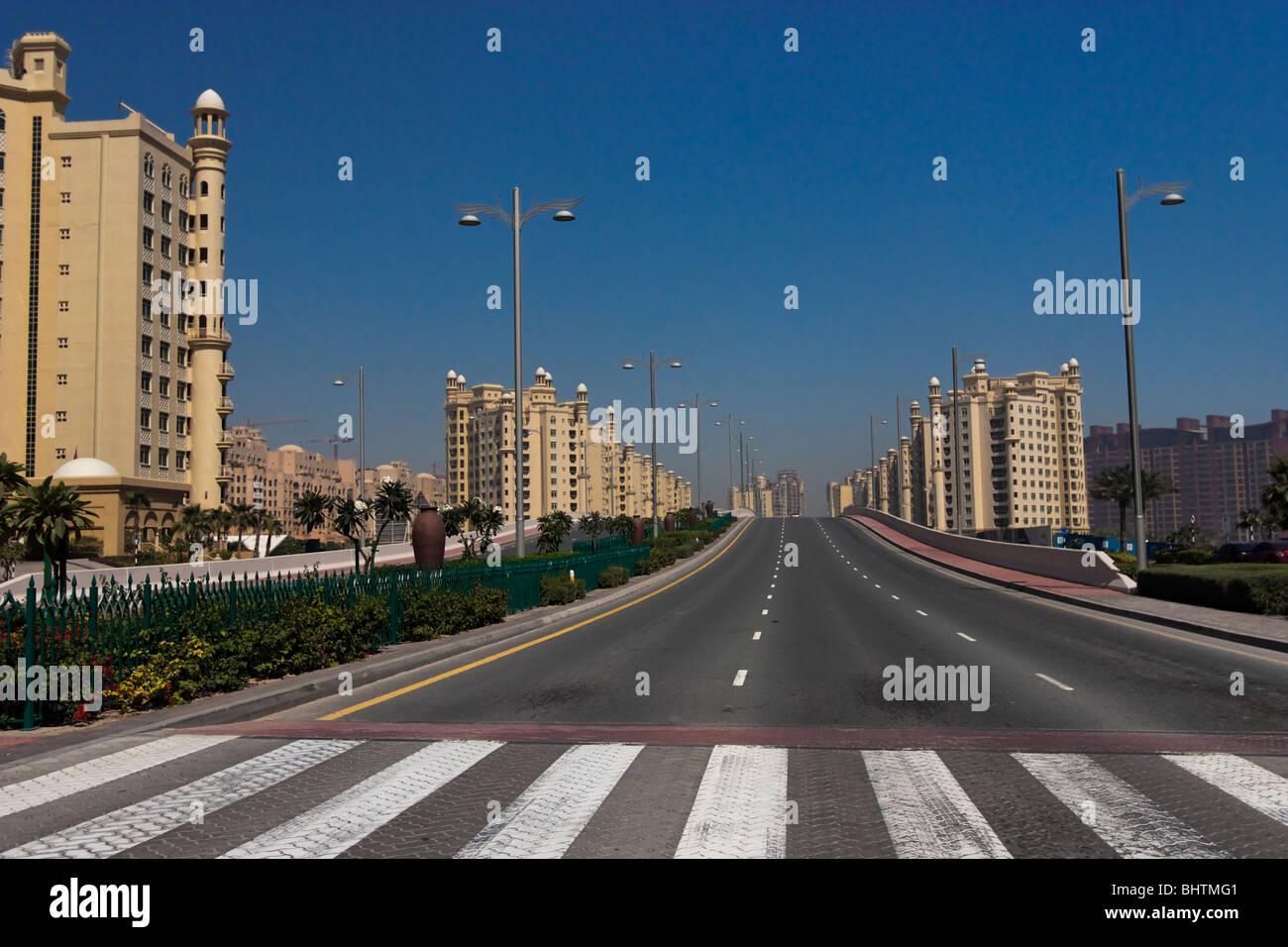 Empty street in Dubai, U.A.E Stock Photo - Alamy