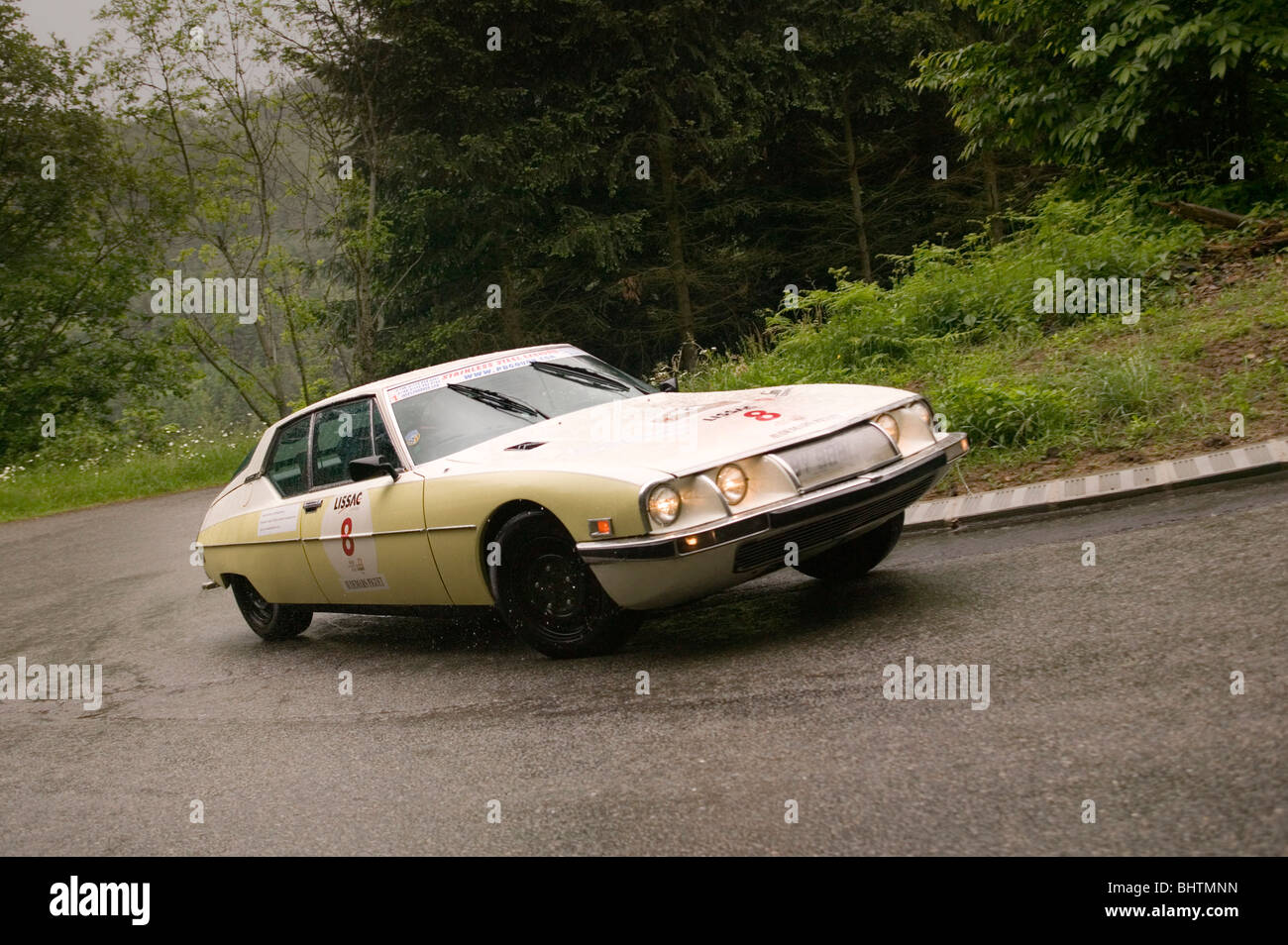 Citroen SM Rally car at speed Stock Photo - Alamy