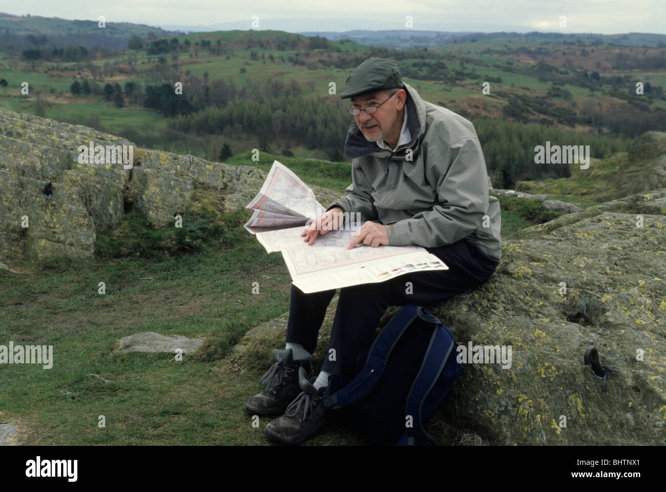 Map reading in the Lake District Stock Photo - Alamy