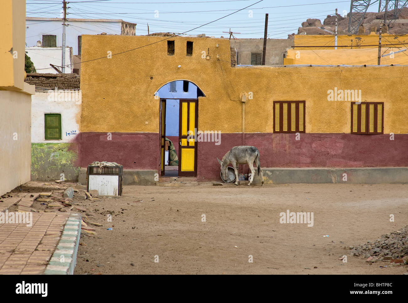 Nubian house hi-res stock photography and images - Alamy