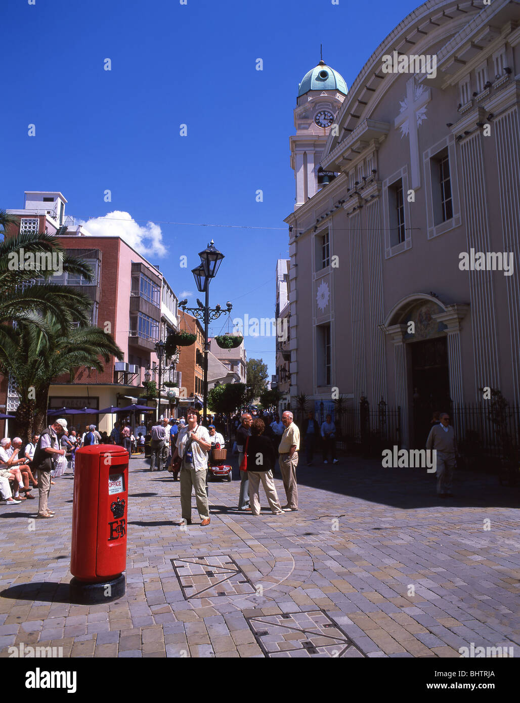 St mary the crowned hi-res stock photography and images - Alamy