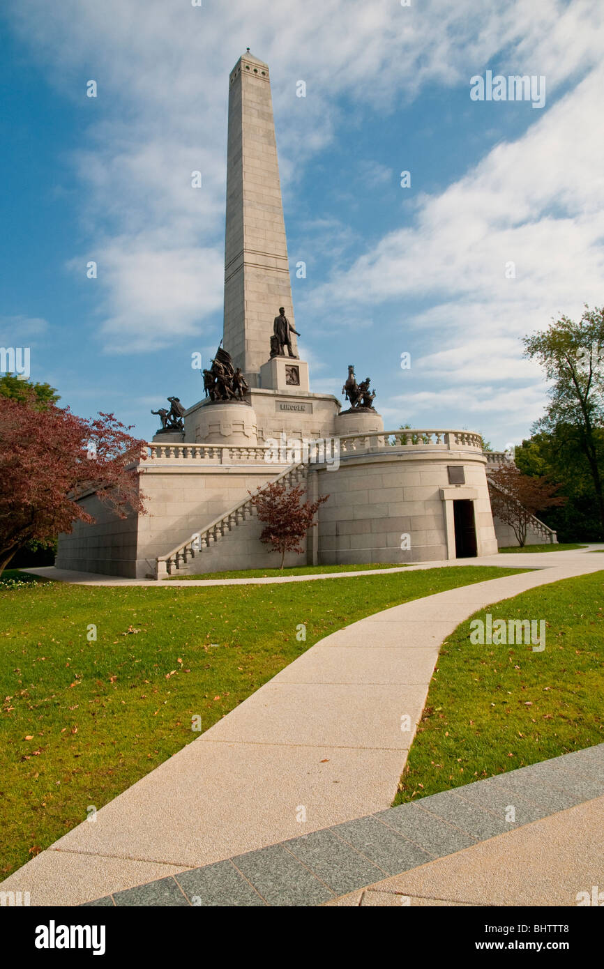 Lincoln's tomb springfield hi-res stock photography and images - Alamy