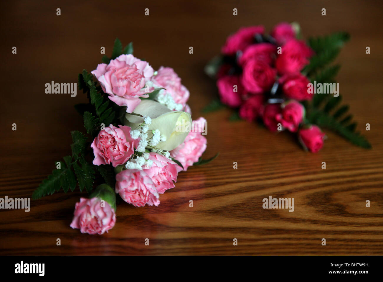 Generic flower hi-res stock photography and images - Alamy