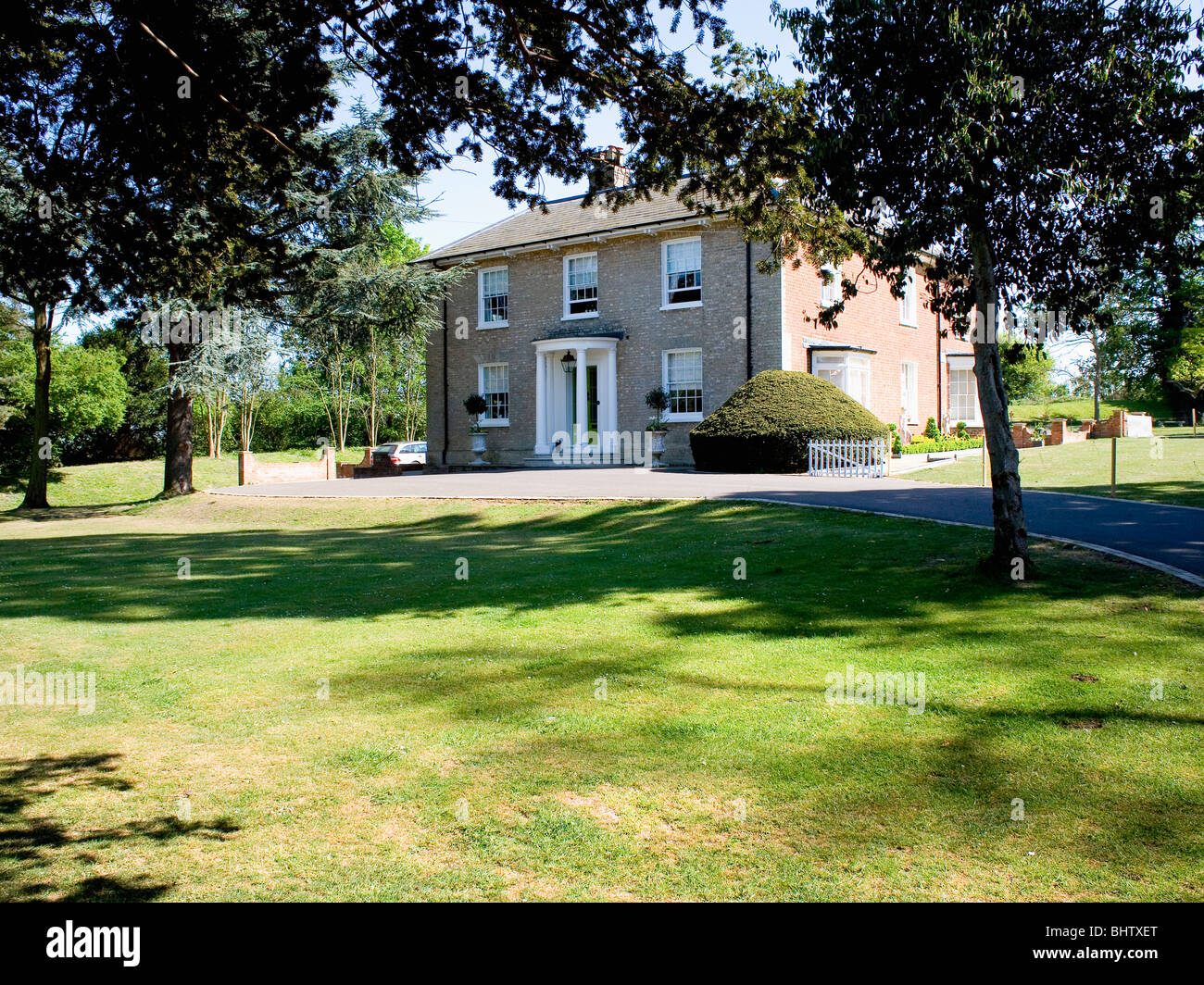 Victorian trees hi-res stock photography and images - Alamy