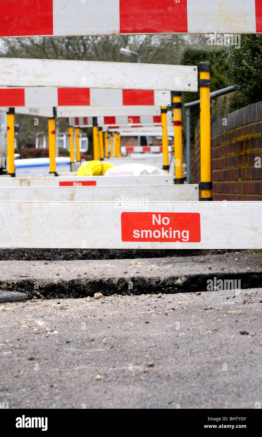 No gas warning sign hi-res stock photography and images - Alamy