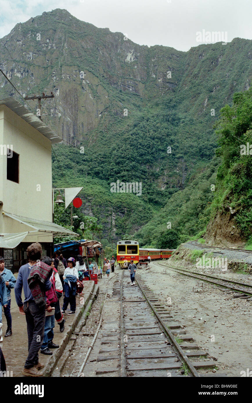 Peruvian steam train hi-res stock photography and images - Alamy