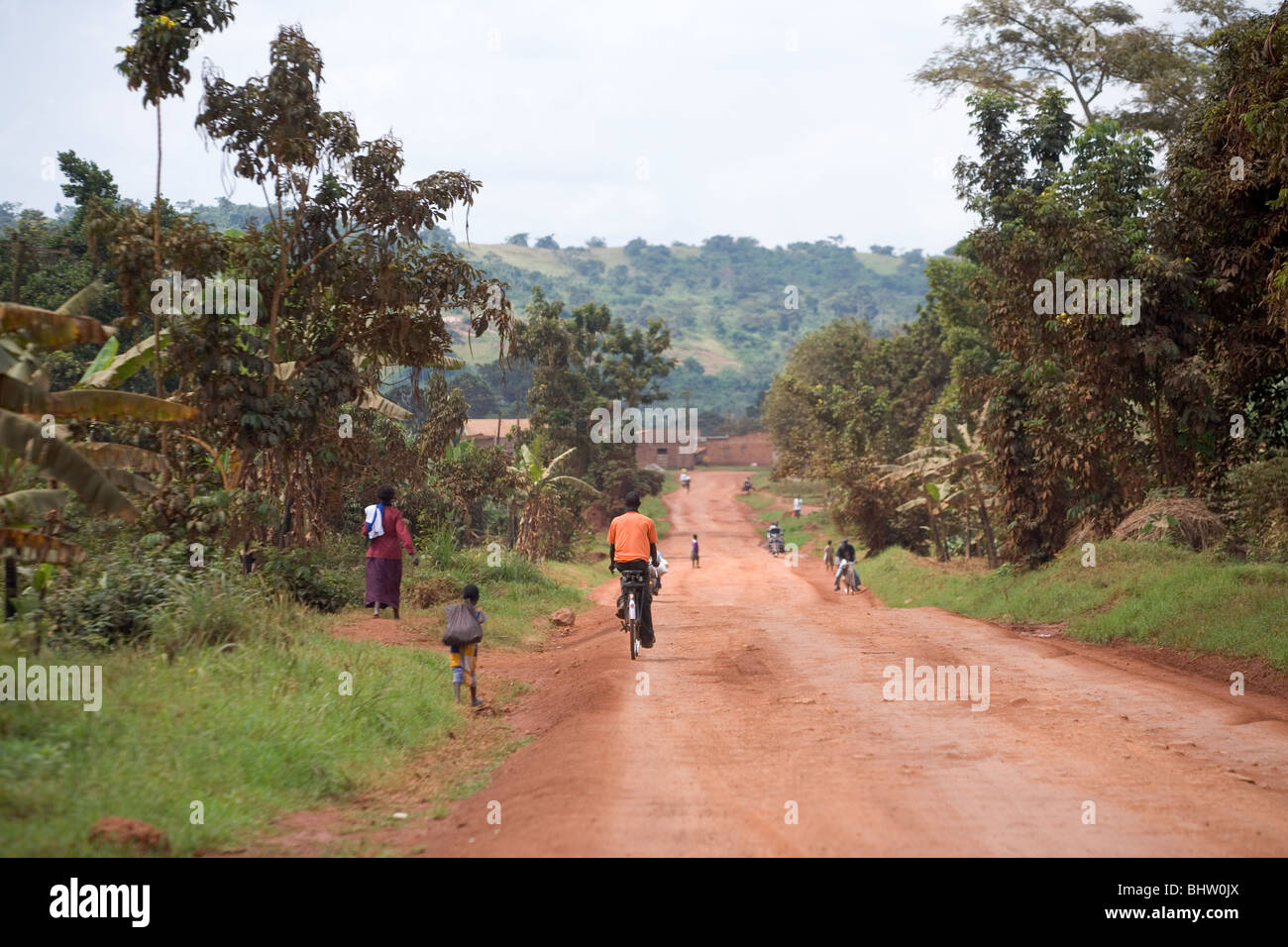 Rural dirt road in Uganda, Africa Stock Photo - Alamy