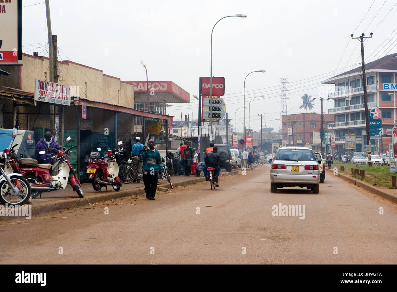 Busy main road in Kampala, Uganda Stock Photo - Alamy