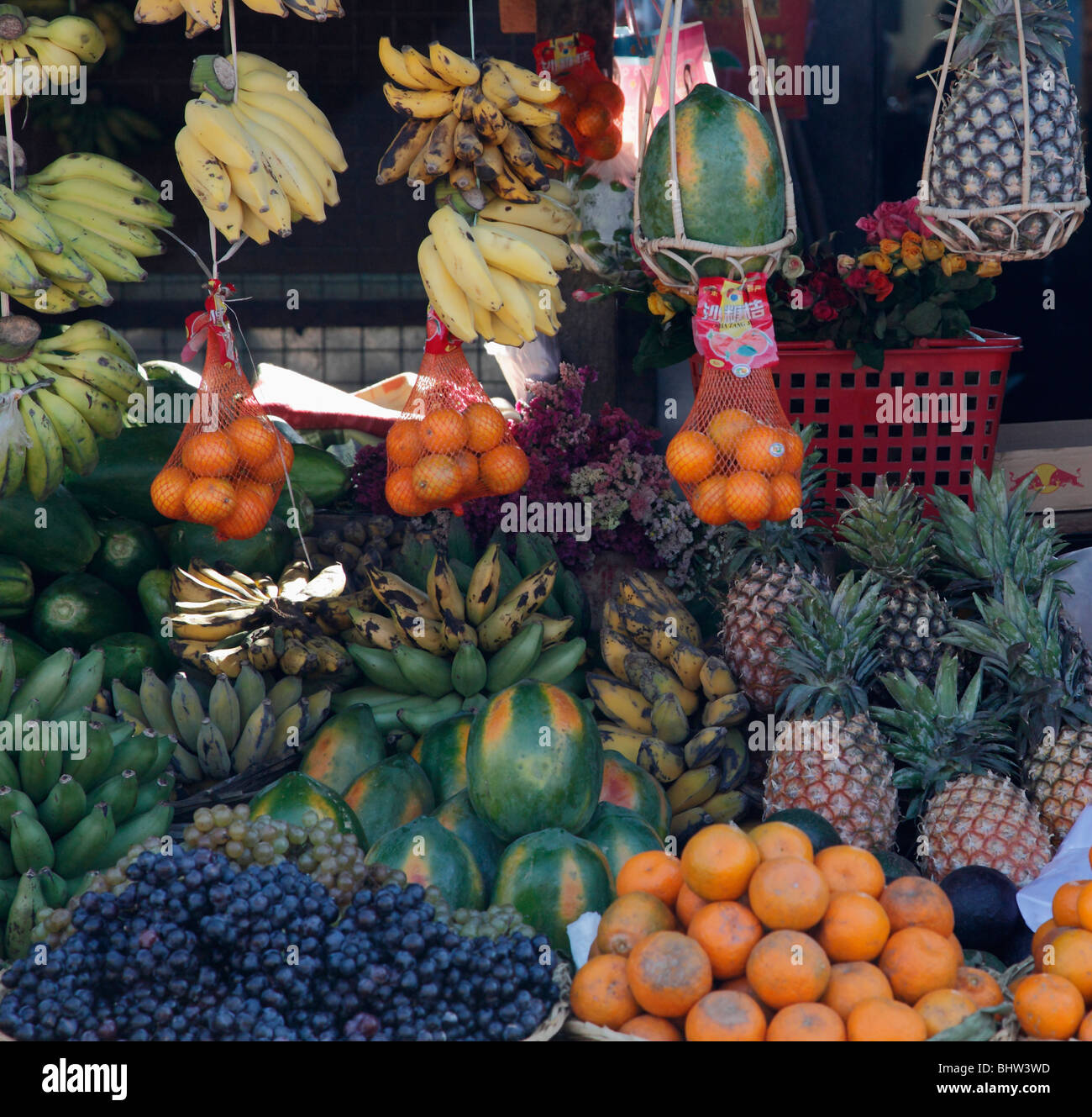 Myanmar, Burma, Kalaw, market, fruit, Shan State Stock Photo - Alamy