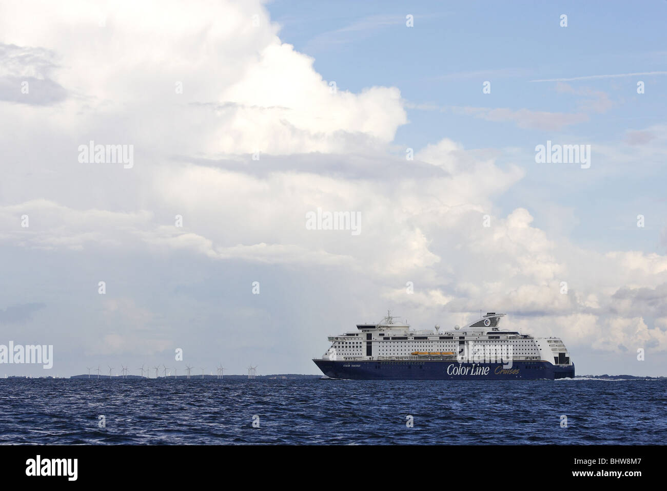 Contemporary fantasy hi-res stock photography and images - Alamy