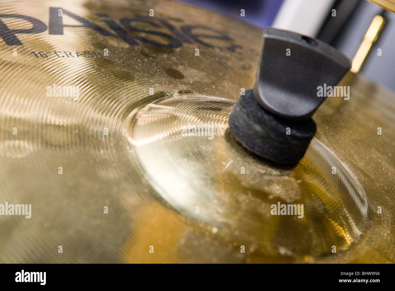 Cymbal bell hi-res stock photography and images - Alamy