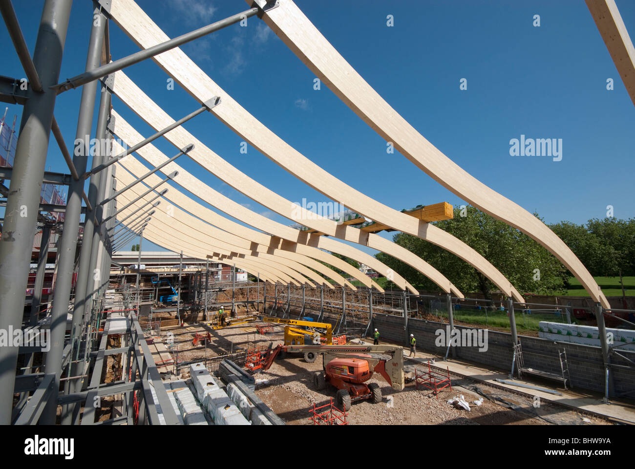 Wave roof High Resolution Stock Photography and Images - Alamy