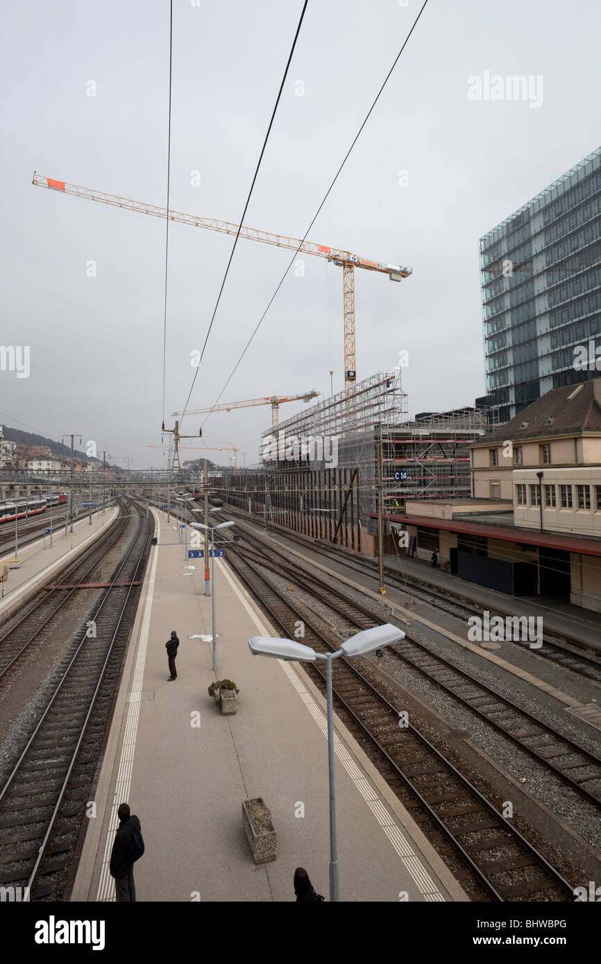 Overhead view of the platform of the train station at Neuchatel ...