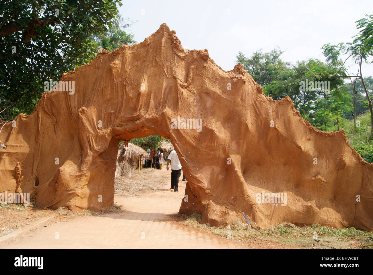 Arch gate design hi-res stock photography and images - Alamy