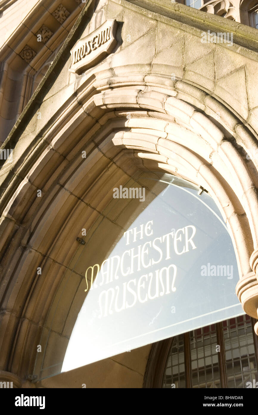 Manchester museum oxford road hi-res stock photography and images - Alamy