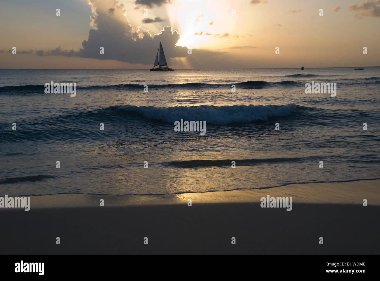 Yacht boat cruise sail sailing sea ocean barbados sky cloud holiday ...