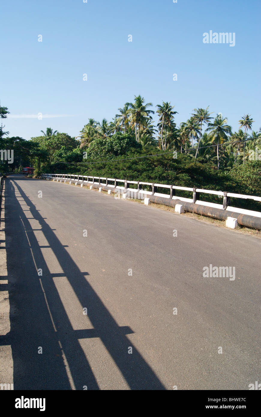 Bridge sceneries india hi-res stock photography and images - Alamy