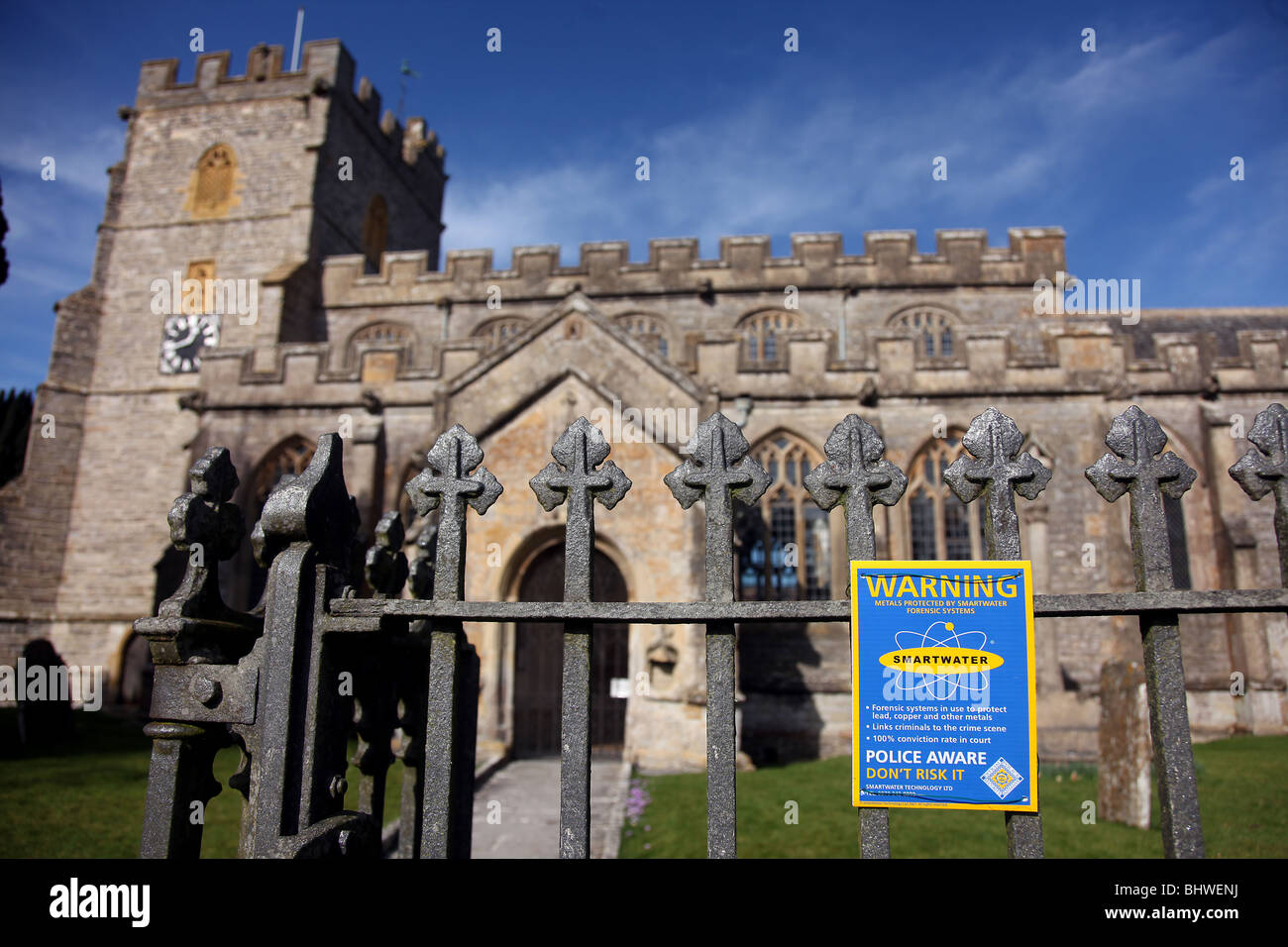 Smartwater sign hi-res stock photography and images - Alamy