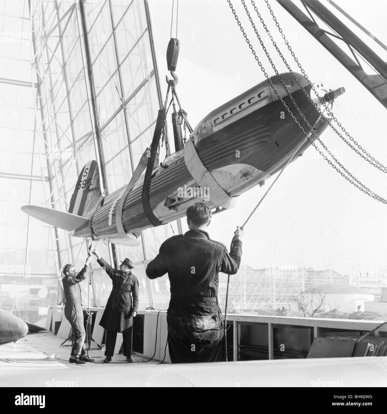 Festival of britain 1951 transport hi-res stock photography and images ...