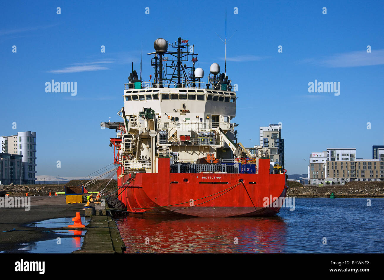 Diving support vessel hi-res stock photography and images - Alamy