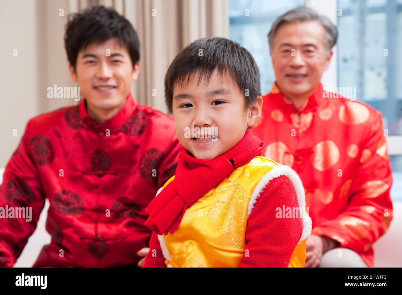 Family life with traditional Chinese style Stock Photo - Alamy