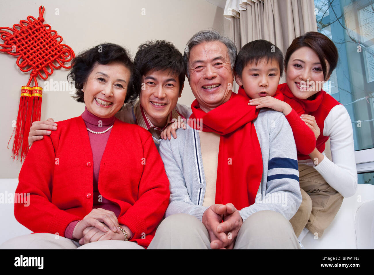 Family life with traditional Chinese style Stock Photo - Alamy