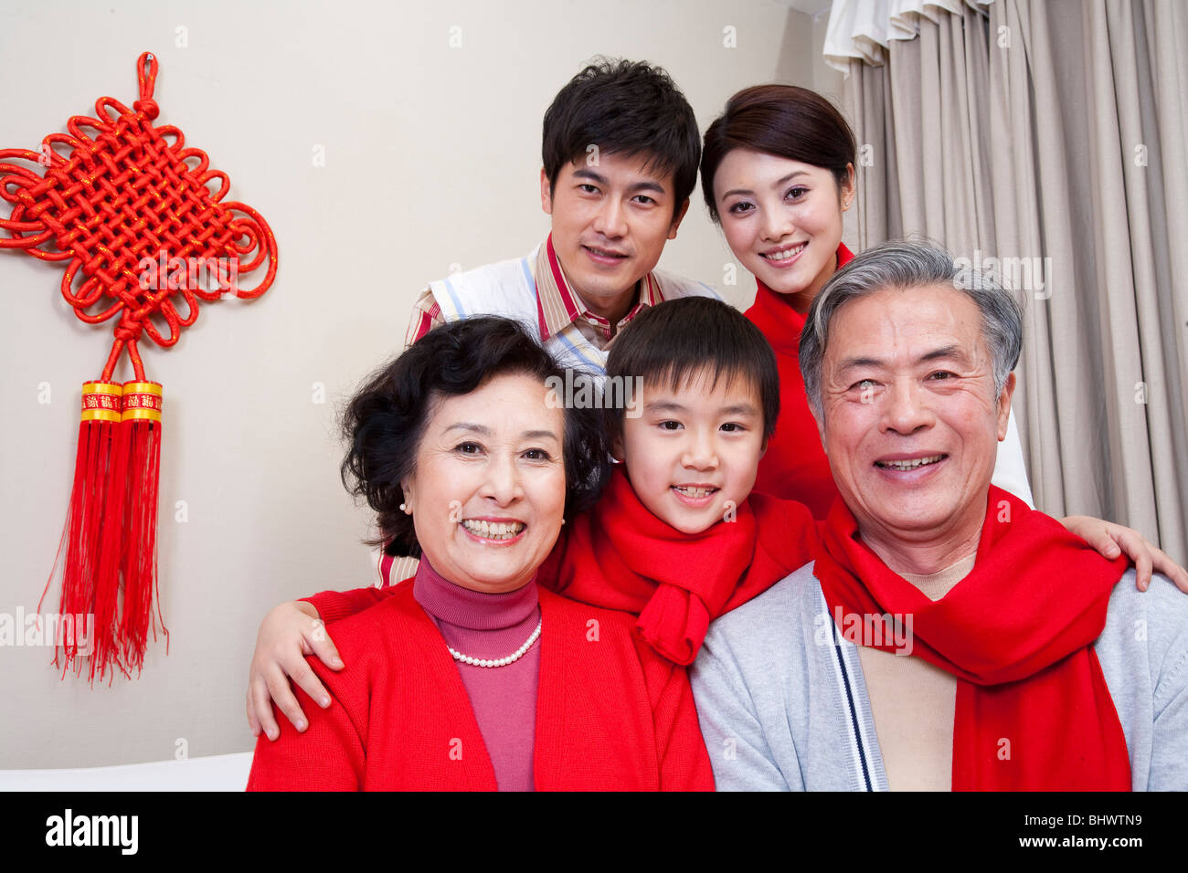 Family life with traditional Chinese style Stock Photo - Alamy