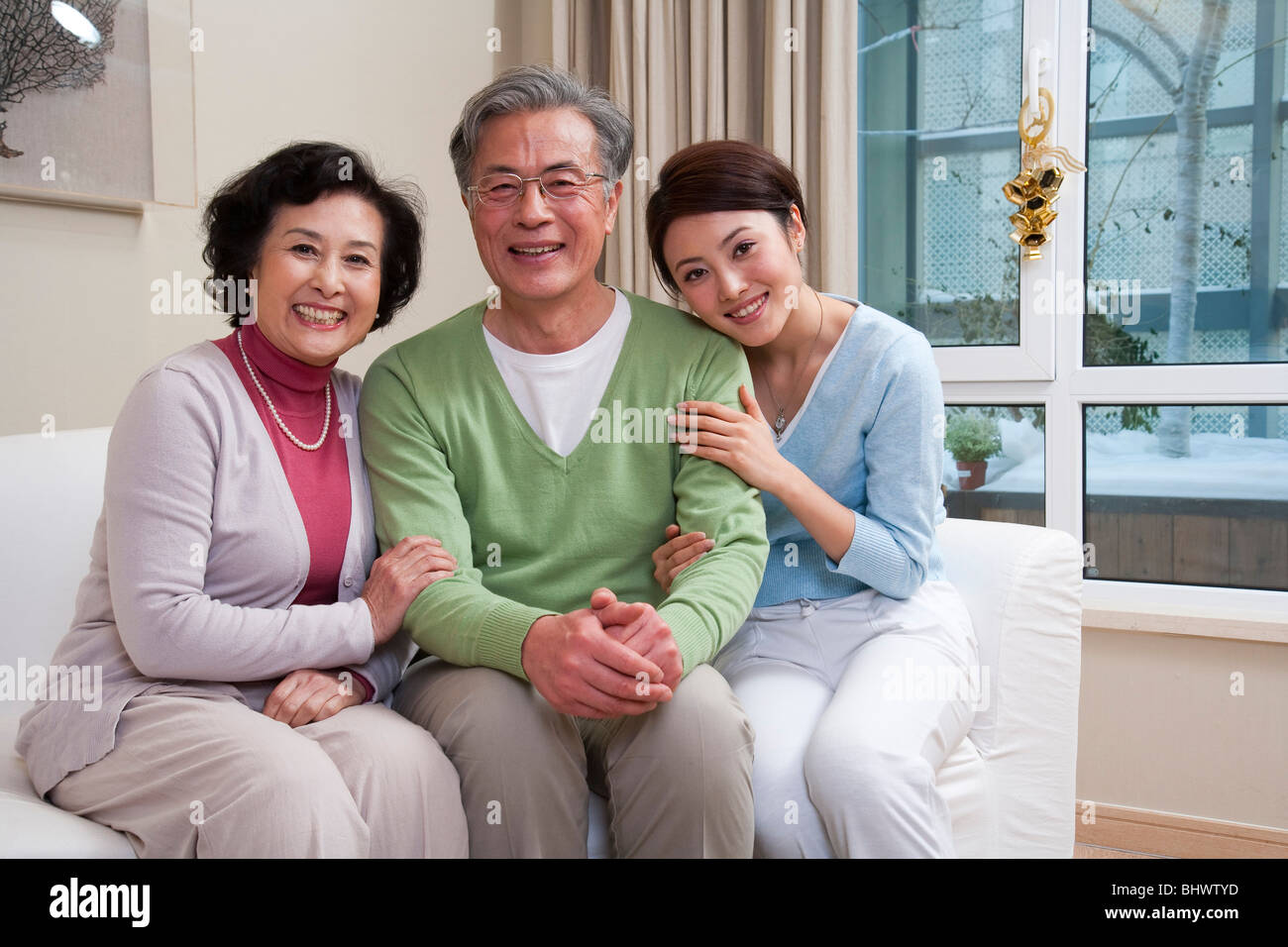 Family life with traditional Chinese style Stock Photo - Alamy