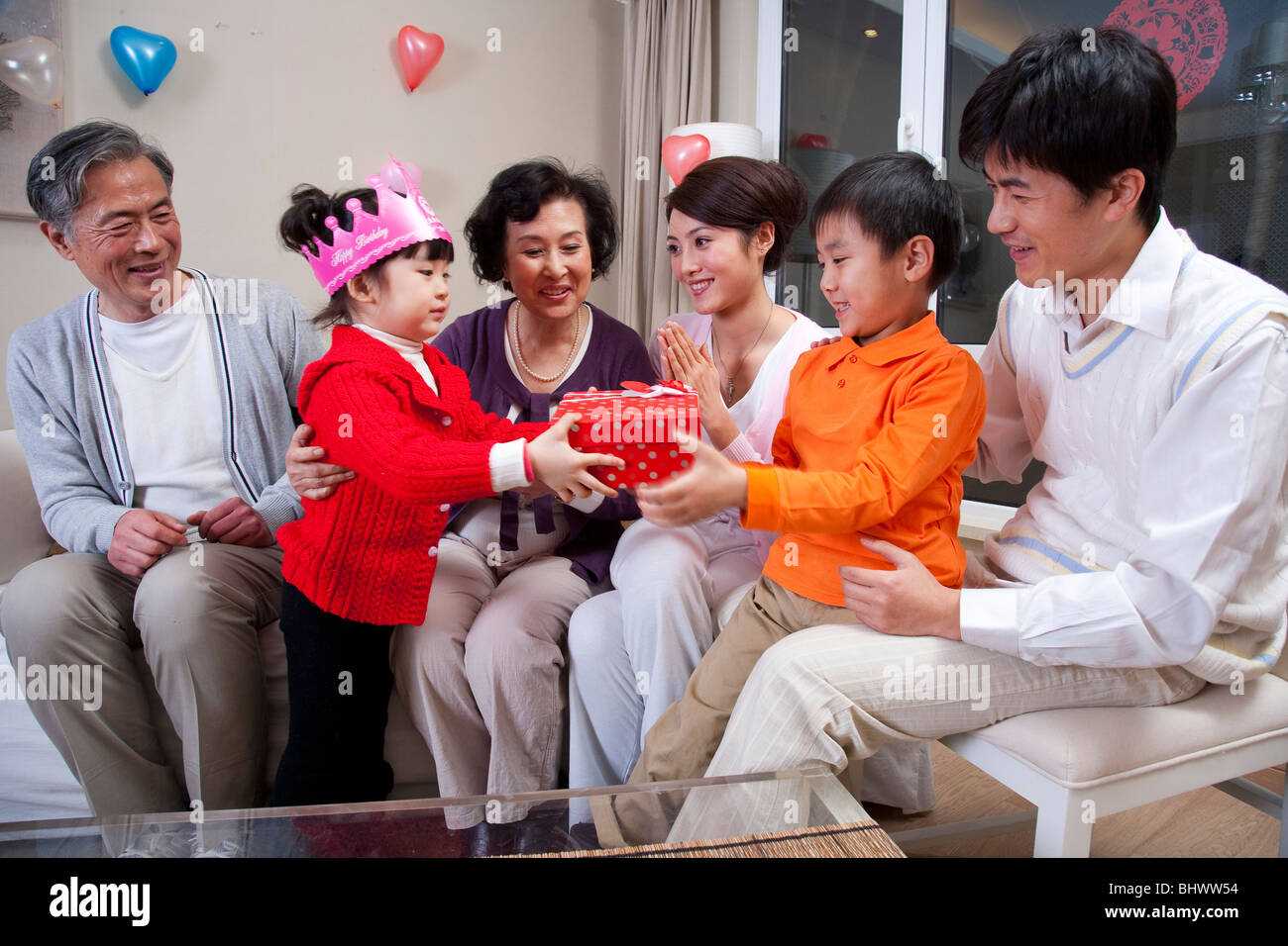 Family life with traditional Chinese style Stock Photo - Alamy