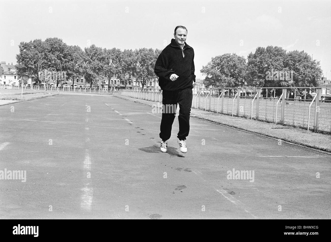 Fulham football Black and White Stock Photos & Images - Alamy