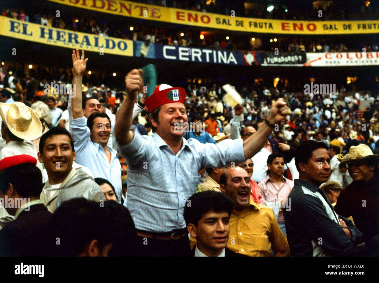 Azteca stadium 1970 hi-res stock photography and images - Alamy