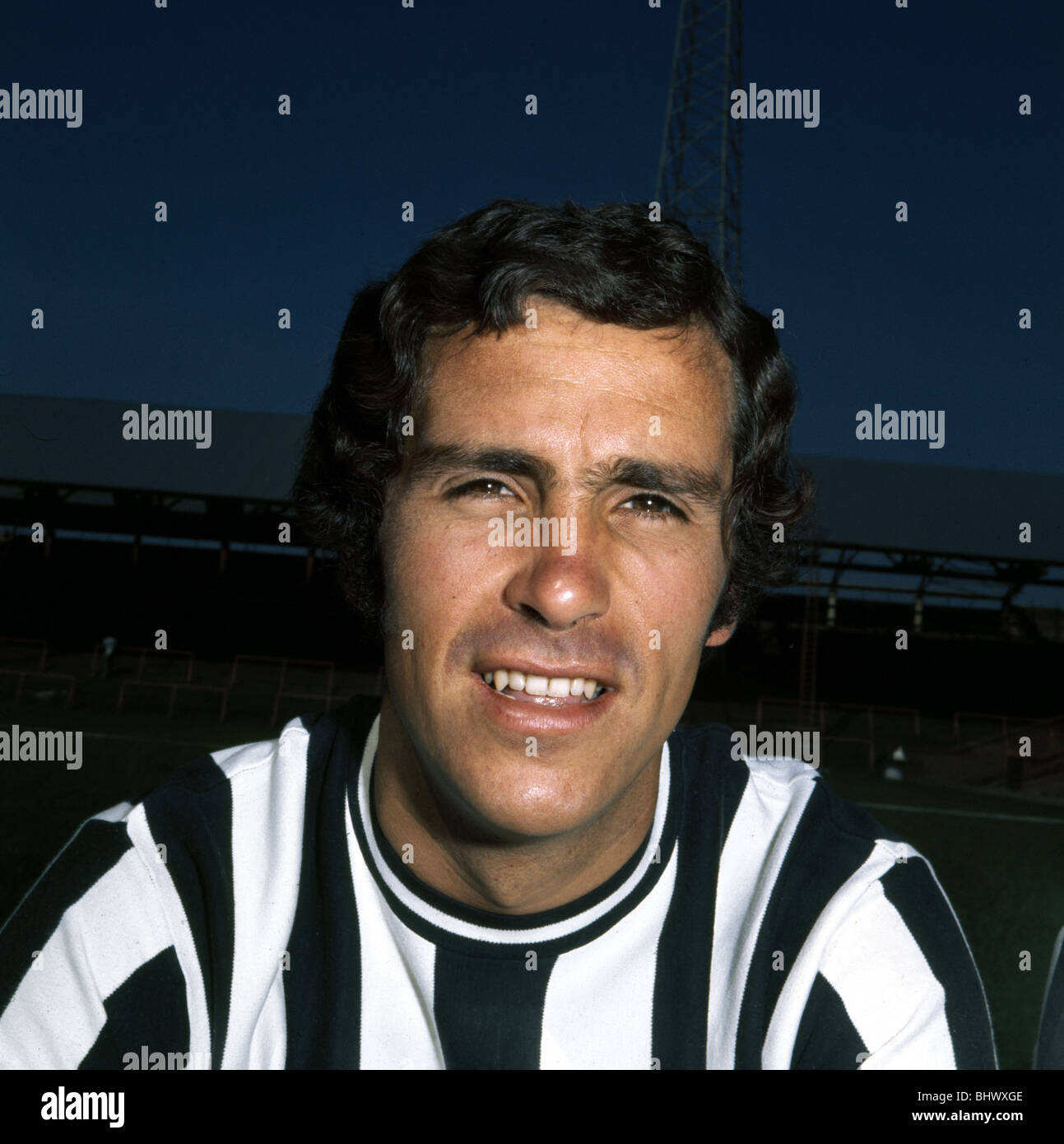 1970s football portrait sport hi-res stock photography and images - Alamy
