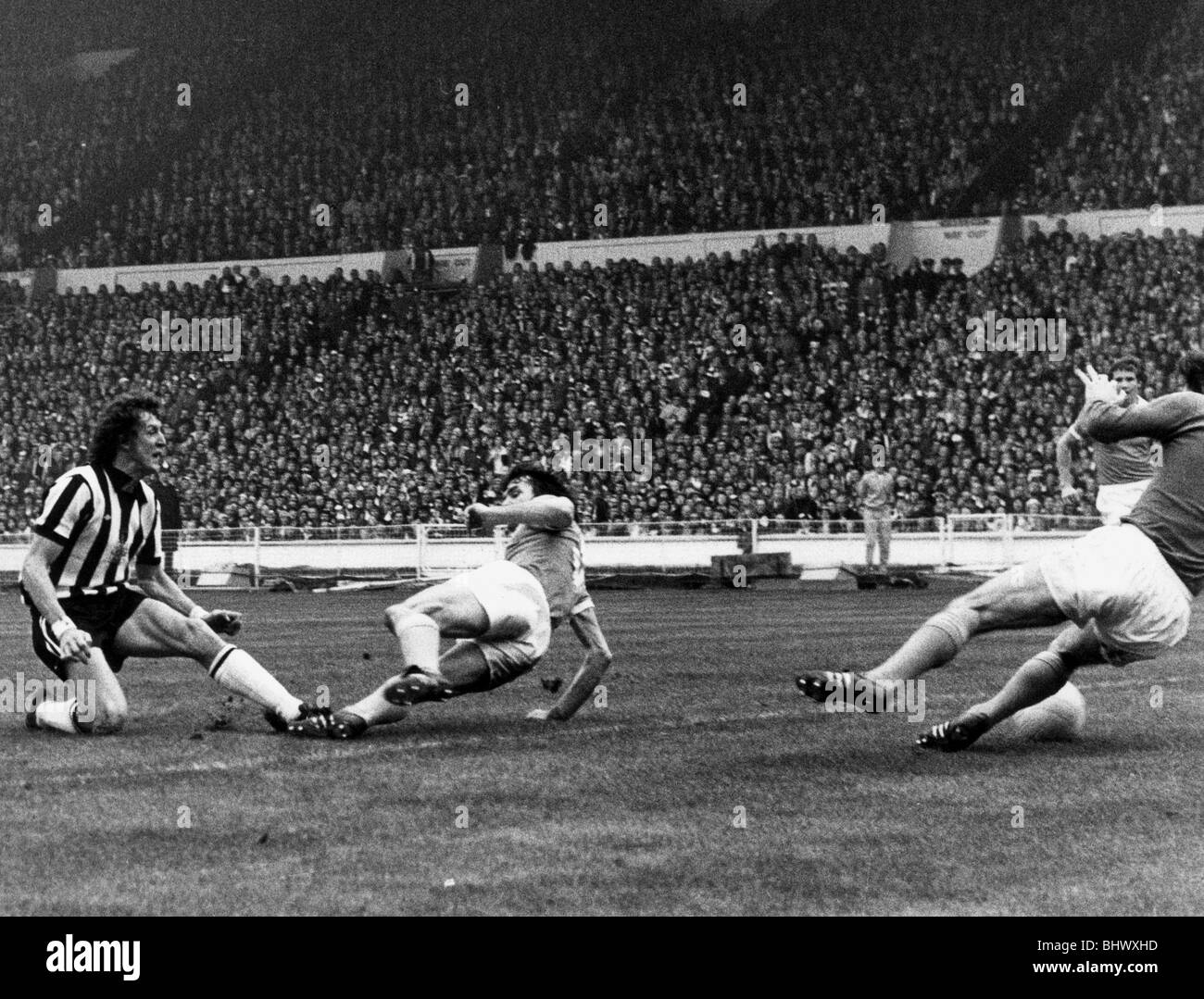 1976 League Cup Final at Wembley Stadium. Manchester City 2 v Newcastle ...