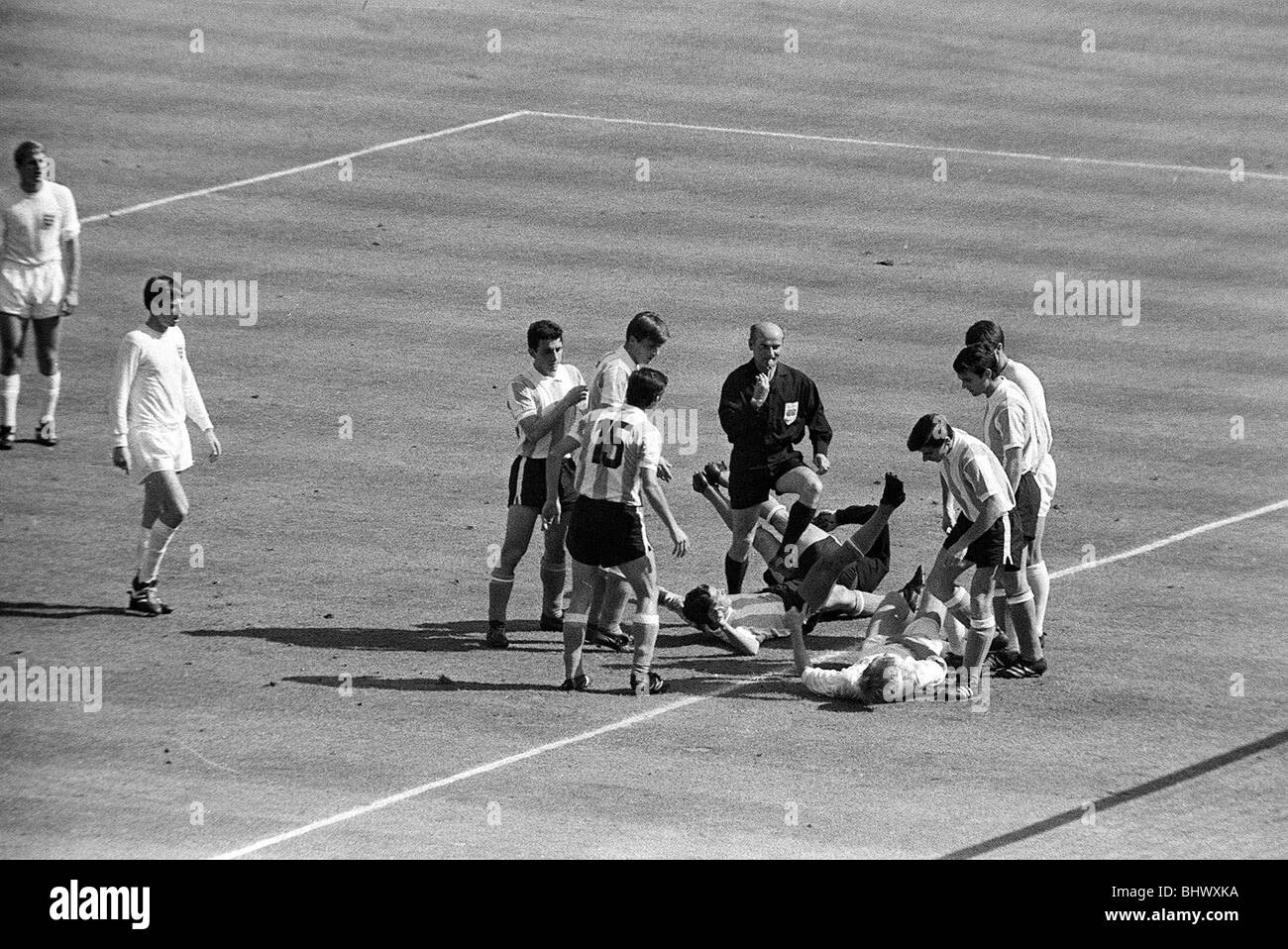 England v Argentina - World Cup 1966 - Quarter Final Stock Photo - Alamy