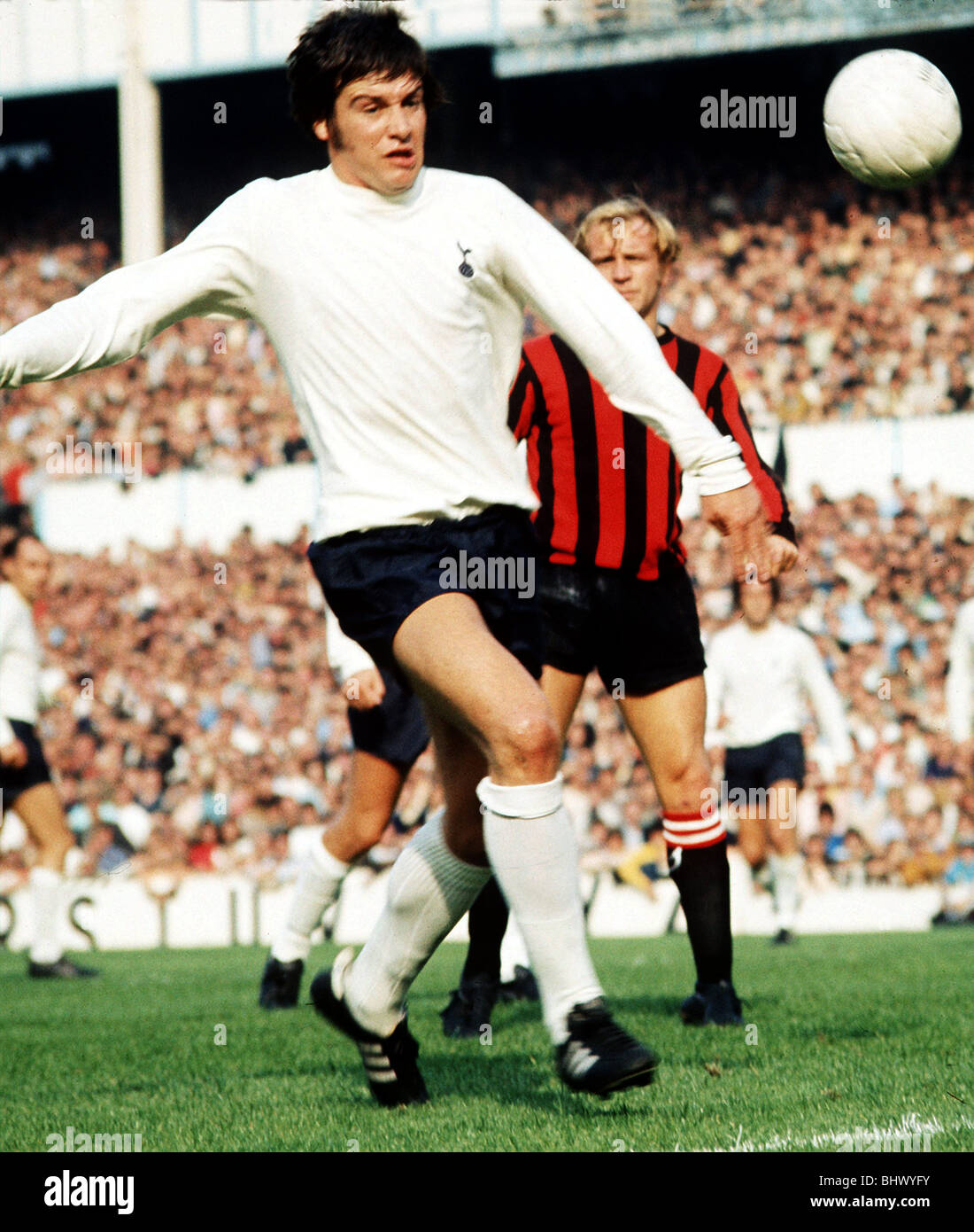 Tottenham football 1970 hi-res stock photography and images - Alamy