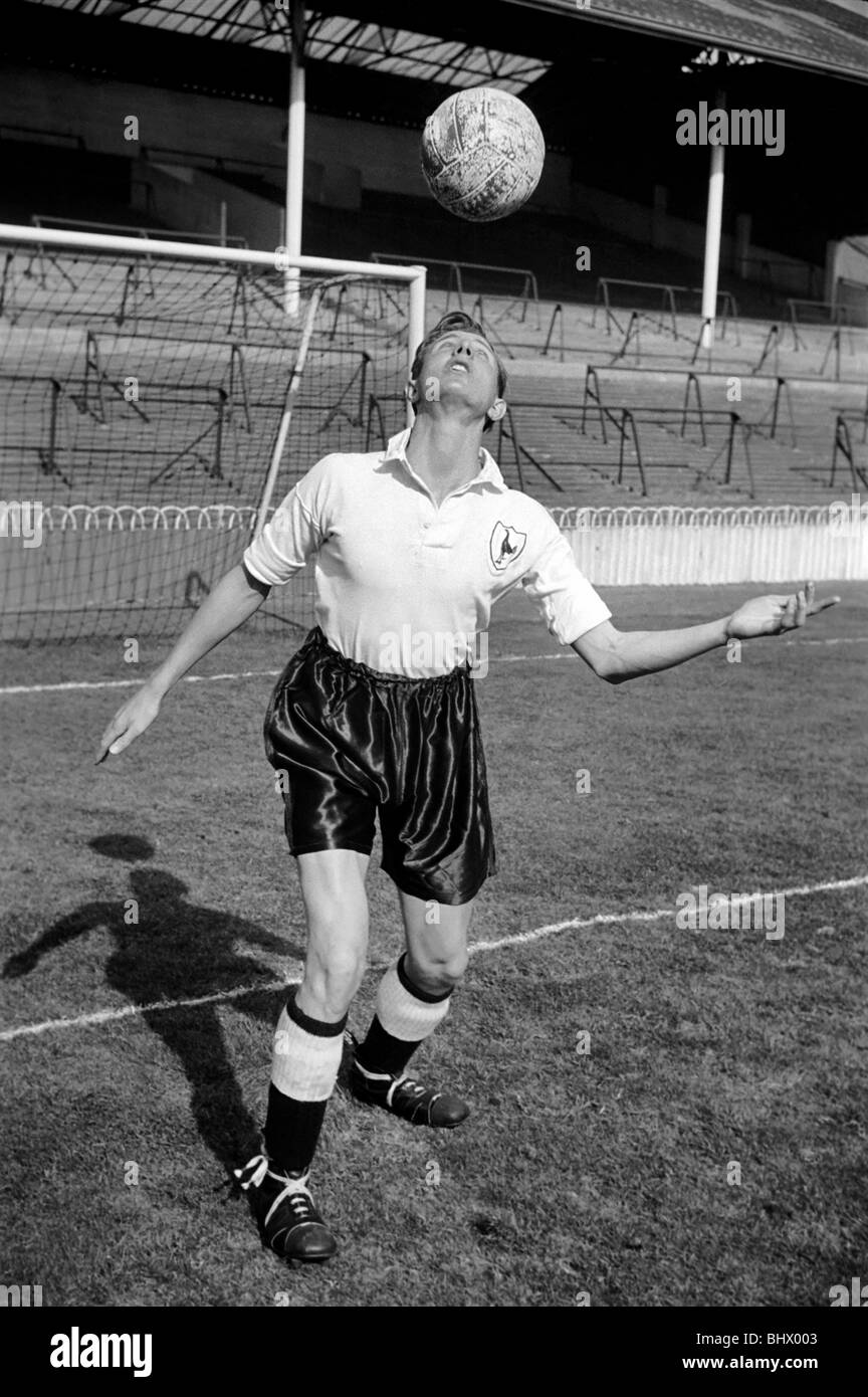 Melryn "Mel" Hopkins of Tottenham Football Club. October 1952 C4973-004 ...