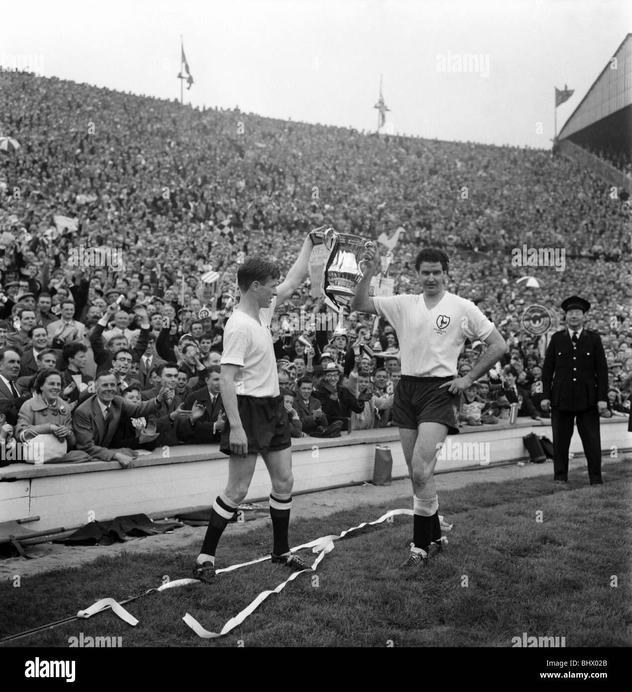 Sport football spurs 1960s hi-res stock photography and images - Alamy