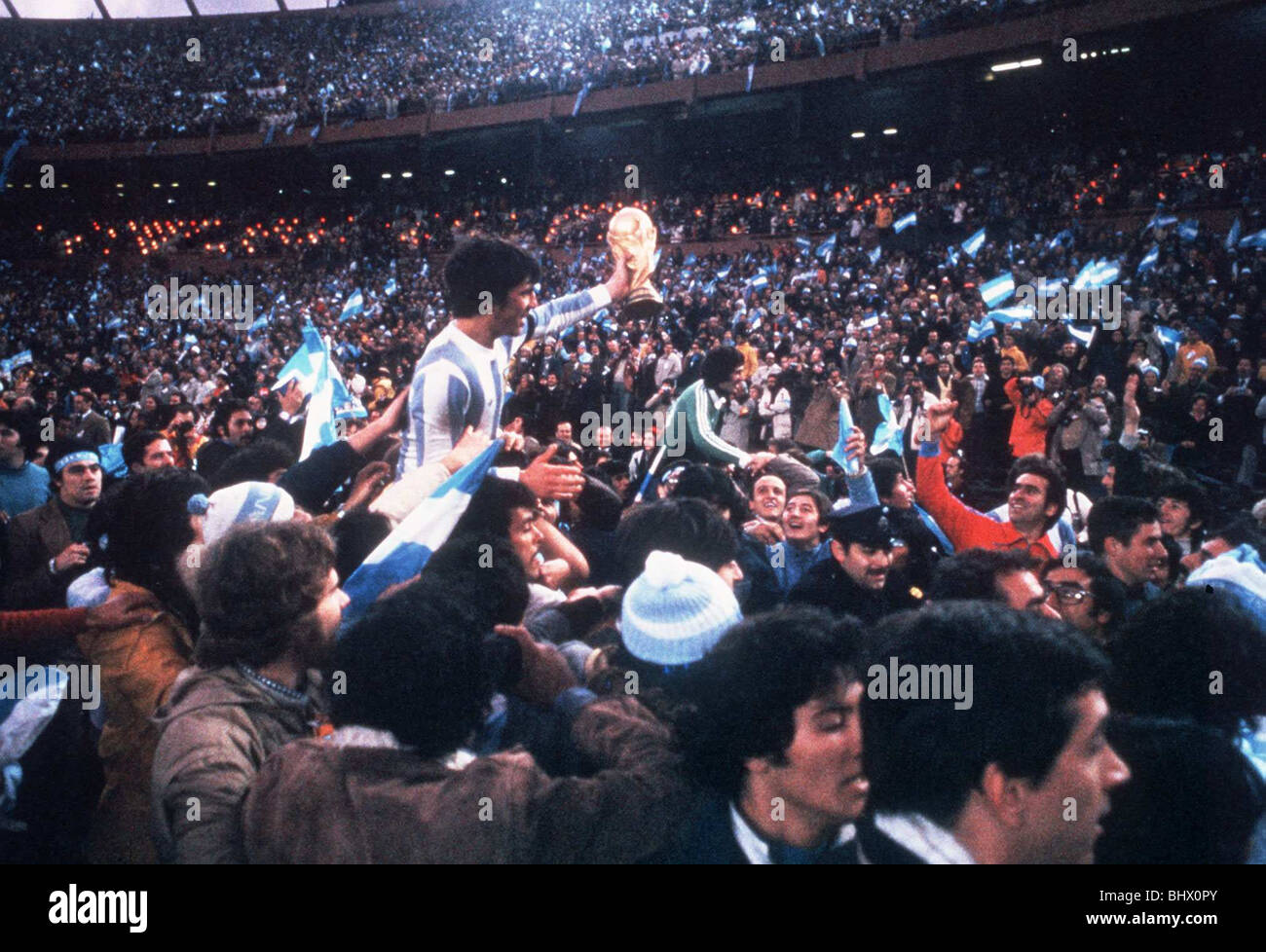 1978 world cup final in buenos aires hi-res stock photography and ...