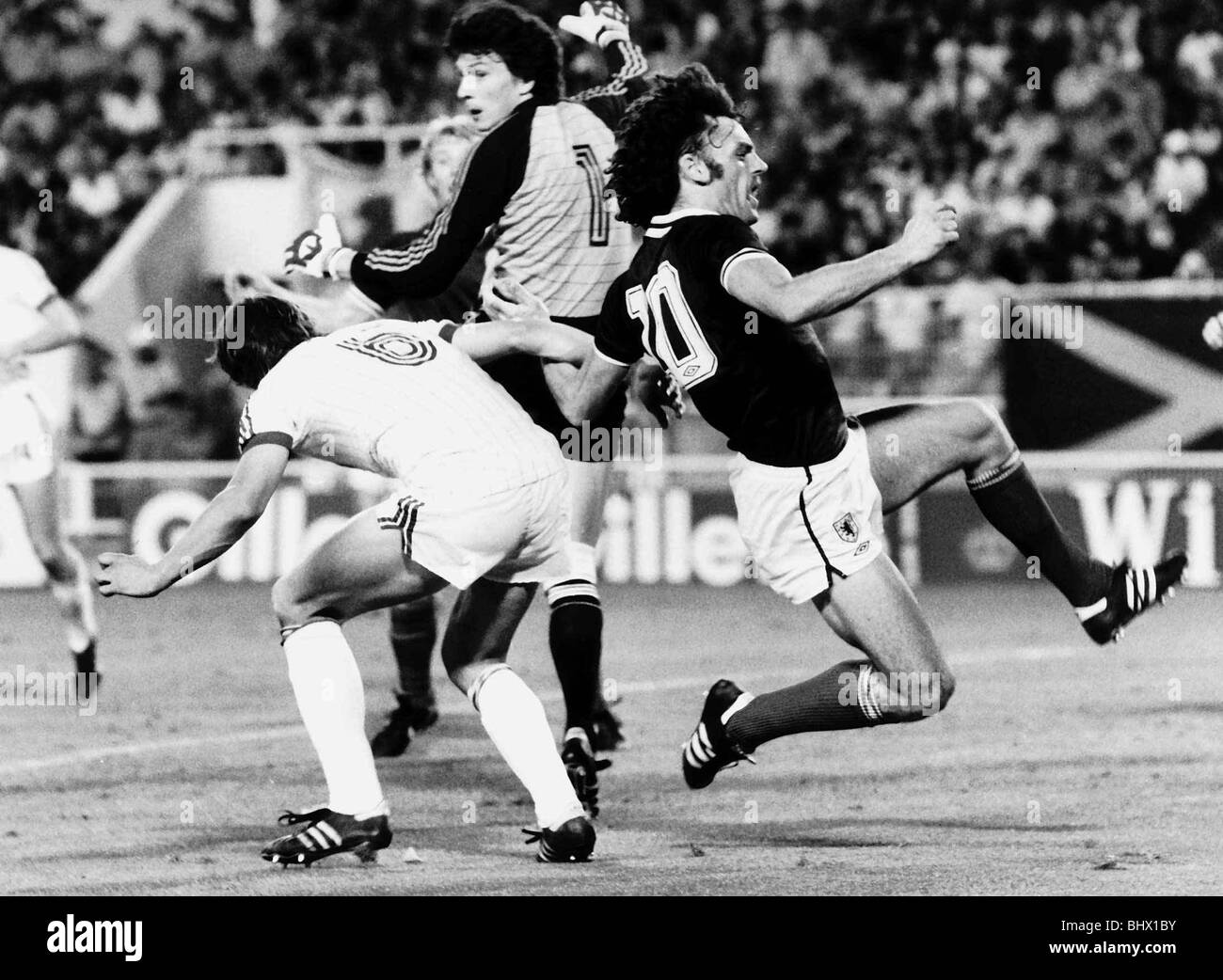 Football World Cup 1982 Scotland 2 Soviet Union 2 in Malaga John Wark ...