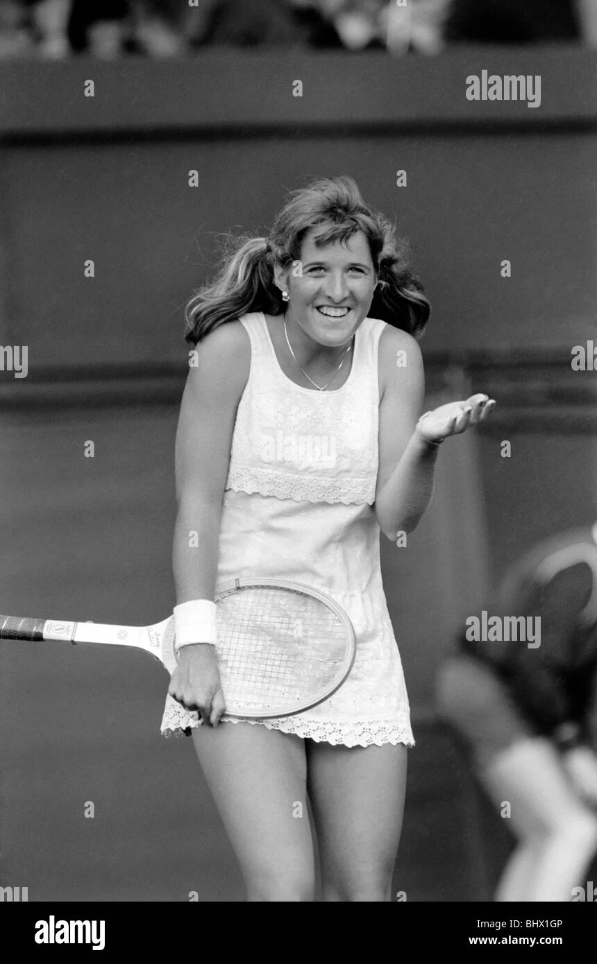 Wimbledon 1980: 2nd day. Tracey Austin vs. Miss A. Moulton. Tracey ...