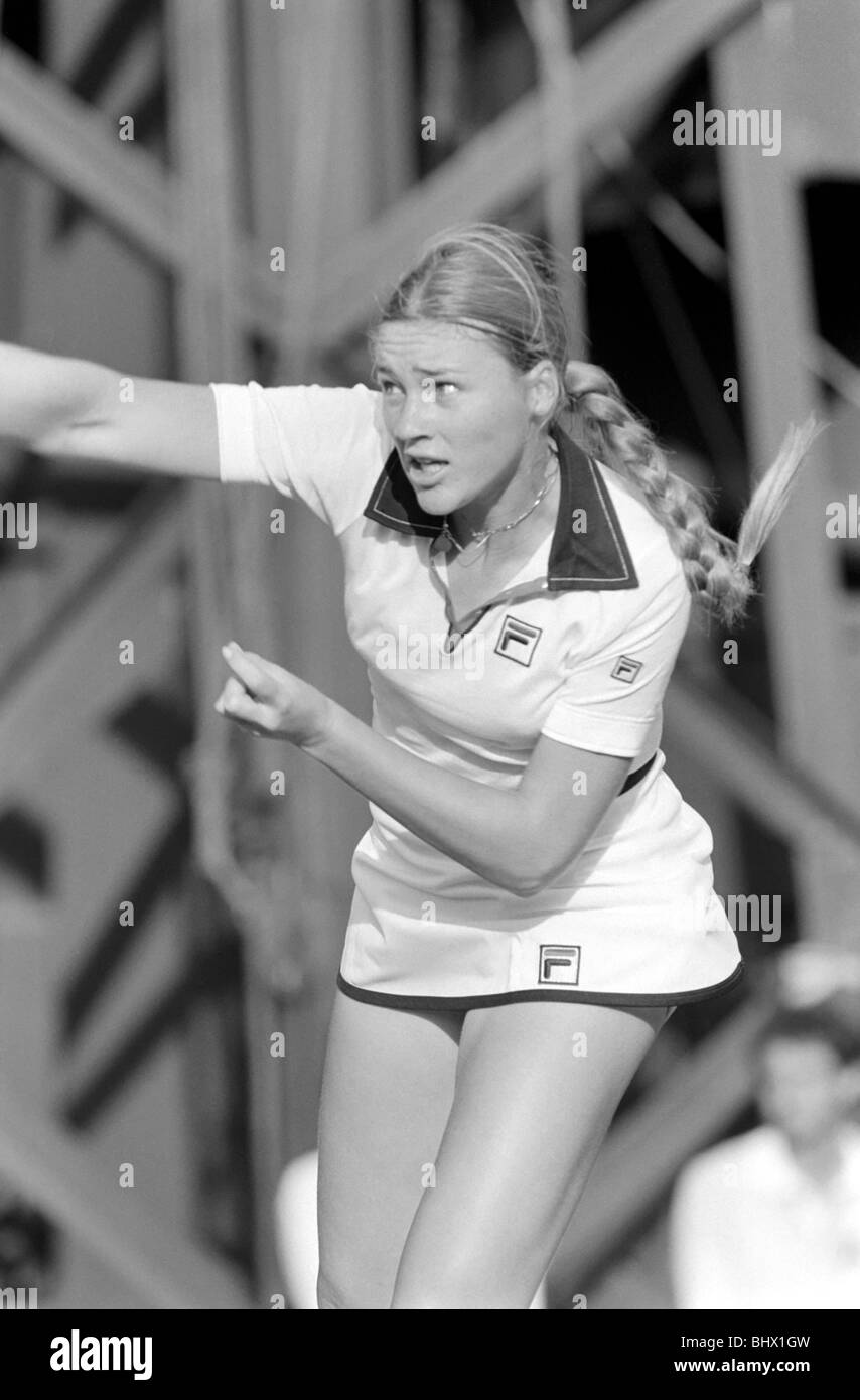 Wimbledon 1980: 2nd day. Tracey Austin vs. Miss A. Moulton. Miss A ...