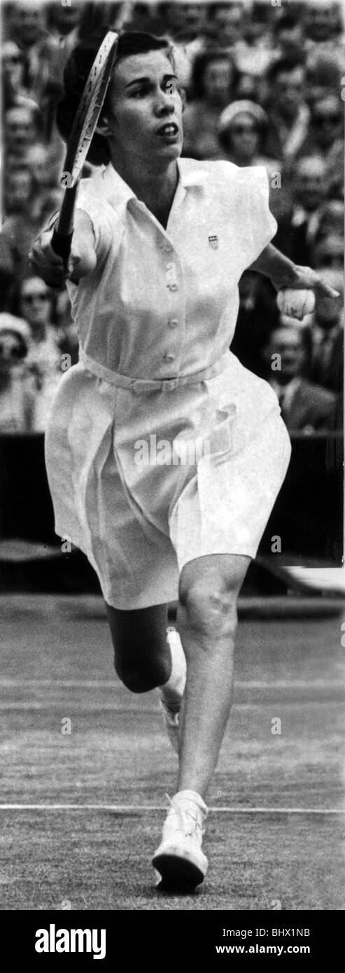 Tennis centre court wimledon Black and White Stock Photos & Images - Alamy