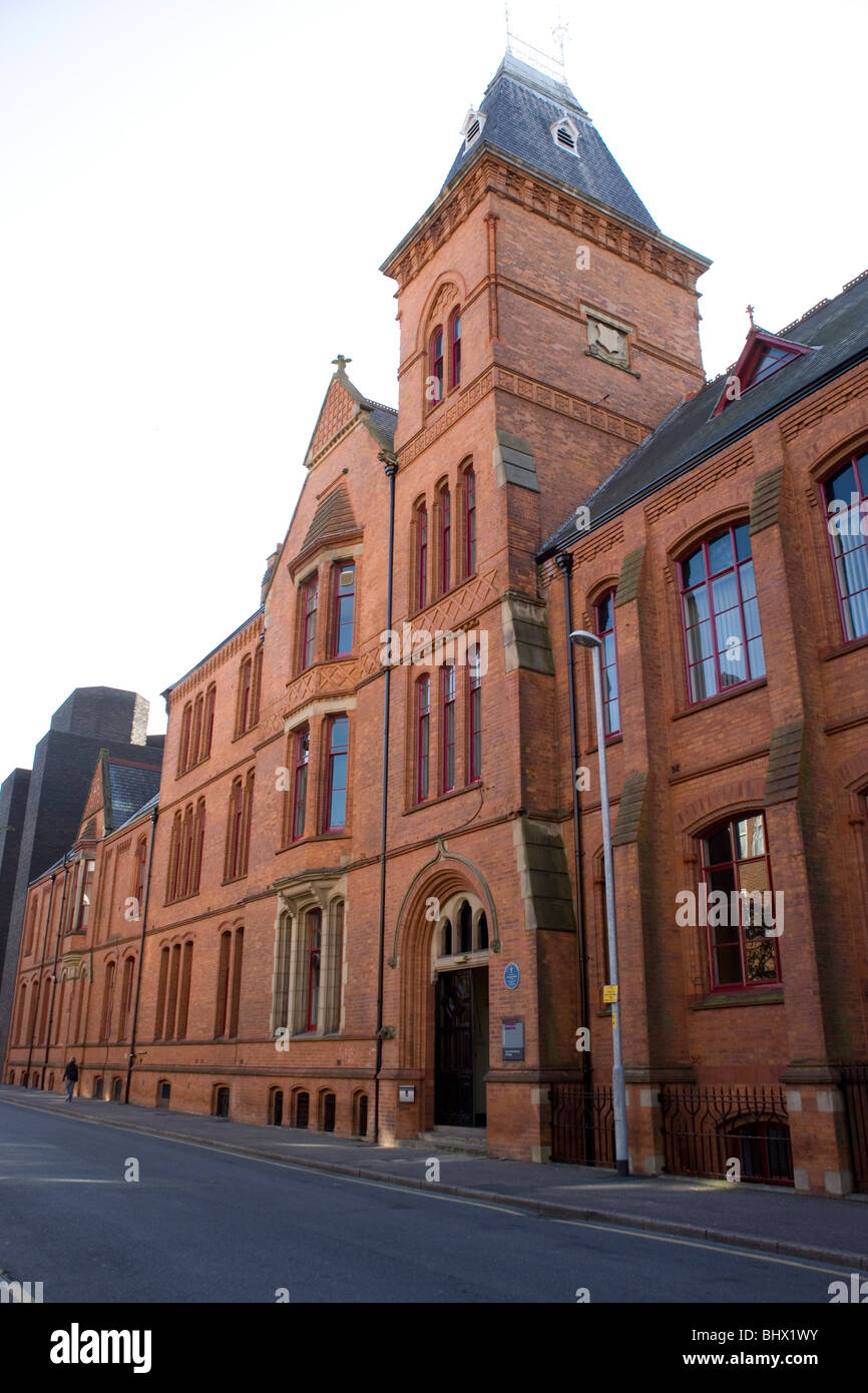Dover Street Building in the University of Manchester campus Stock ...